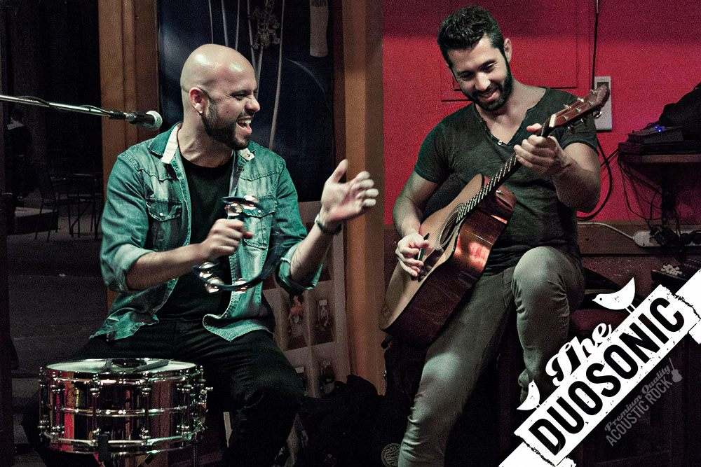 Duo Sonic a Punta Ala: “La storia del rock in acustico”